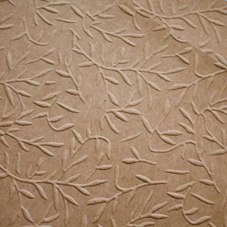 O papel perfeito para um convite de casamento rústico – Inventário